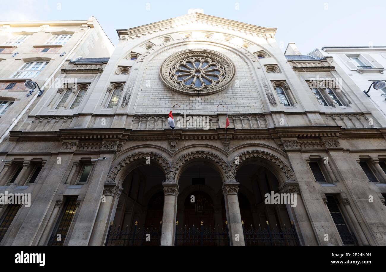 Paris la synagogue Banque de photographies et d’images à haute ...