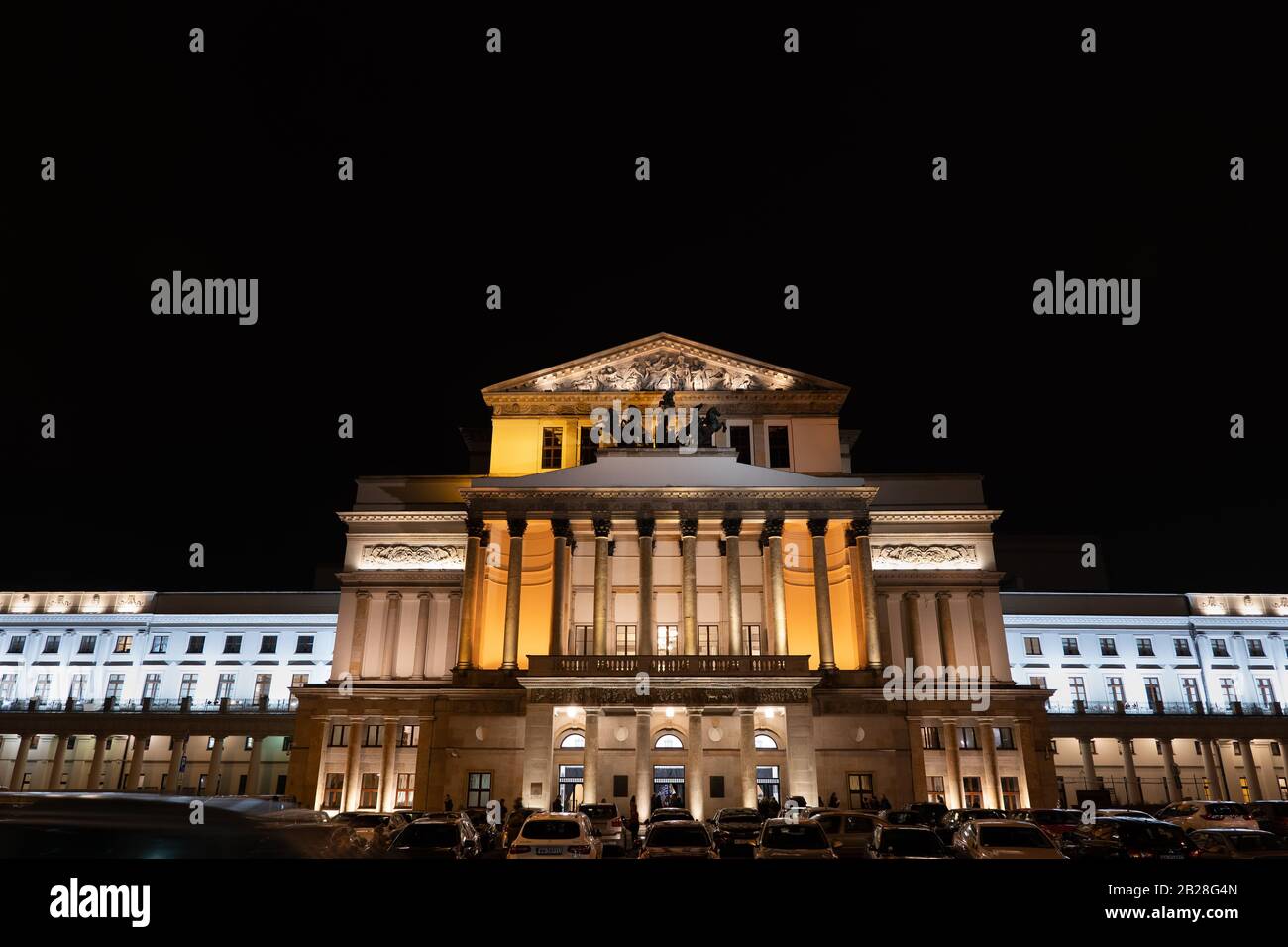 Teatr wielki opera narodowa Banque de photographies et d’images à haute ...