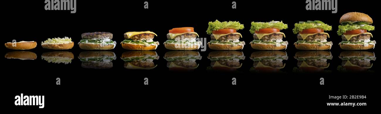 Processus permettant de burger, étape par étape isolé sur fond noir ...
