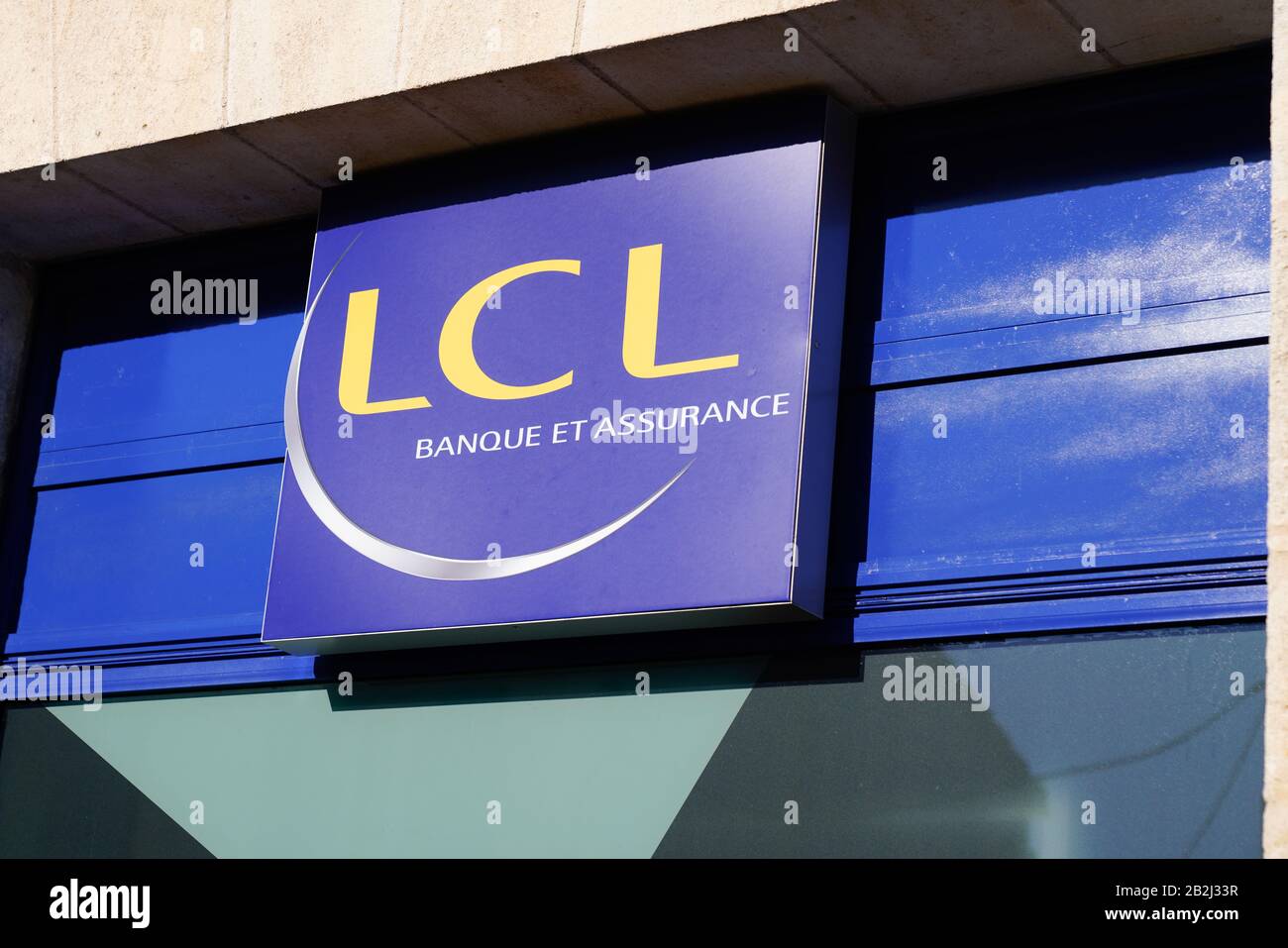 Banque Et Assurance Lcl Banque d'image et photos - Alamy