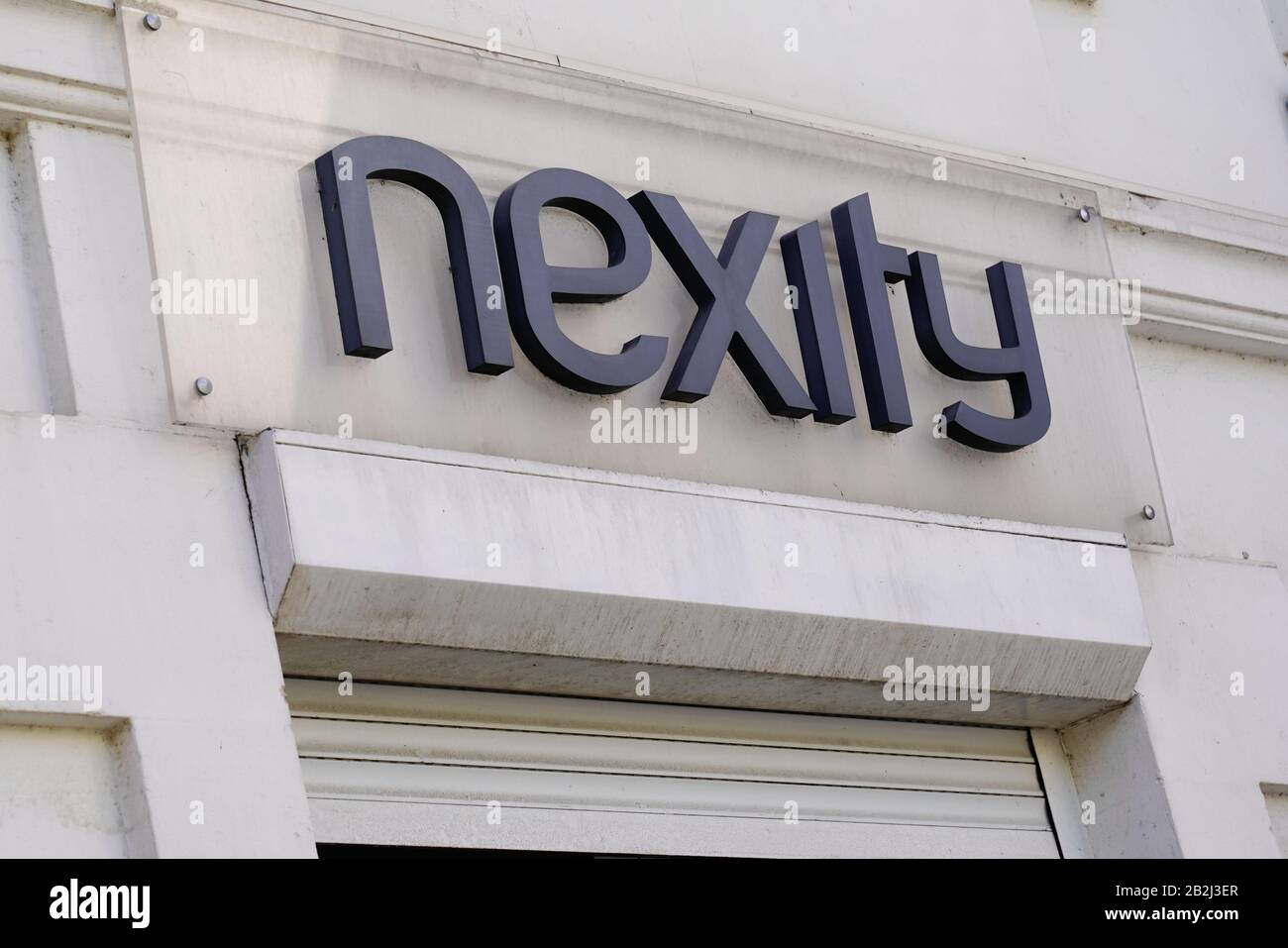 Logo de nexity Banque de photographies et d’images à haute résolution ...