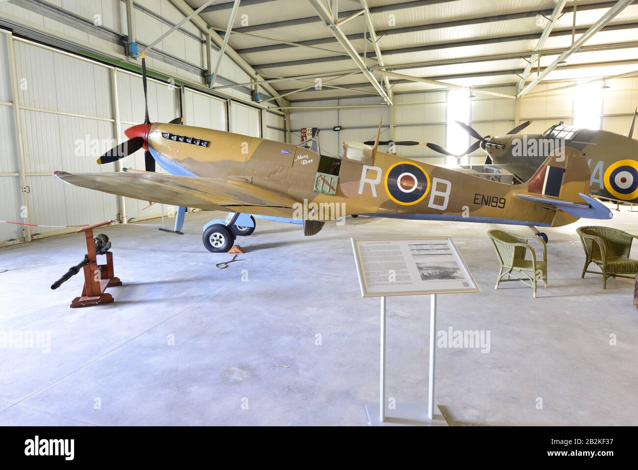 Spitfire cockpit canopy aircraft Banque de photographies et d’images à ...