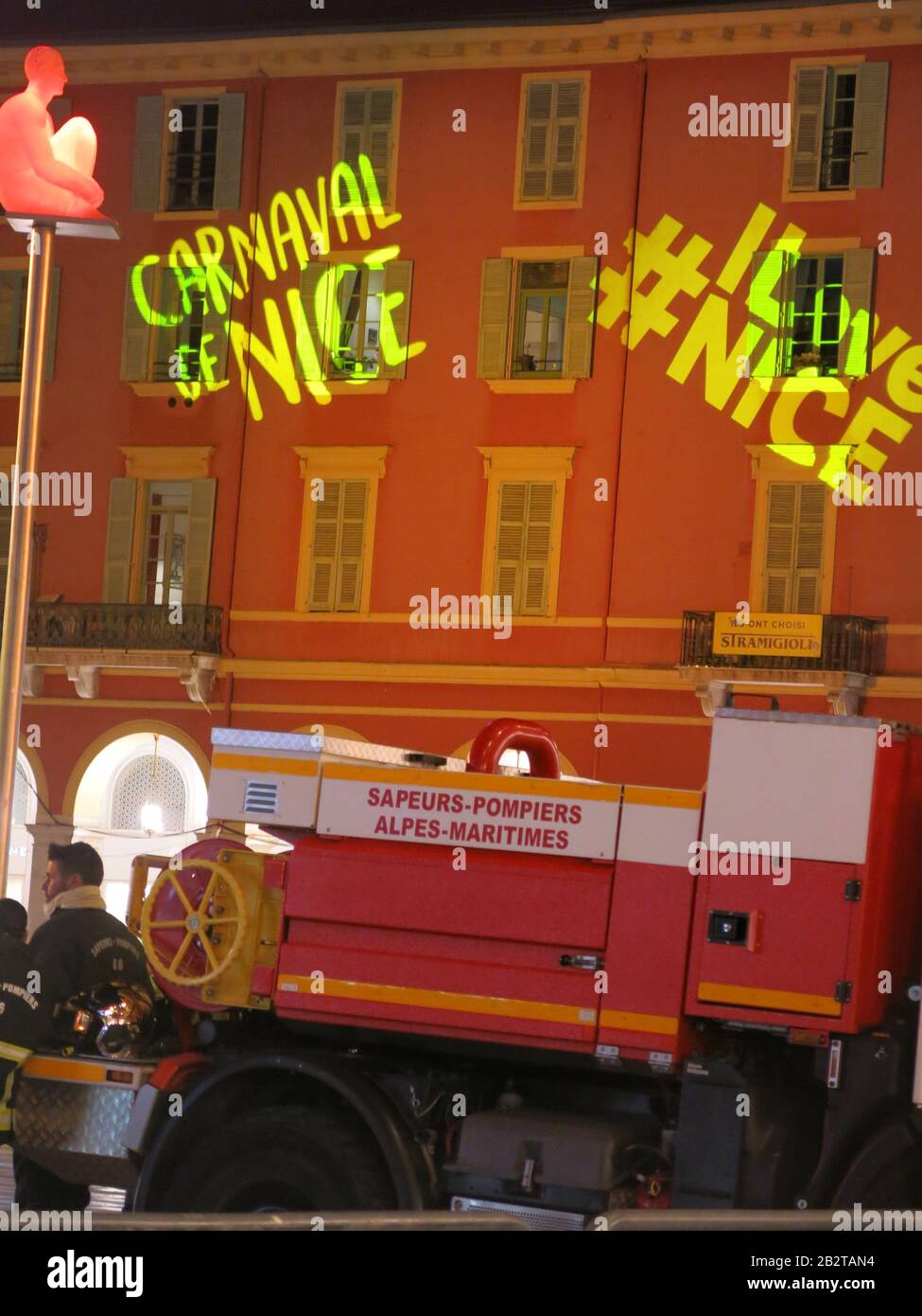 Camion de pompiers français Banque de photographies et d’images à haute ...