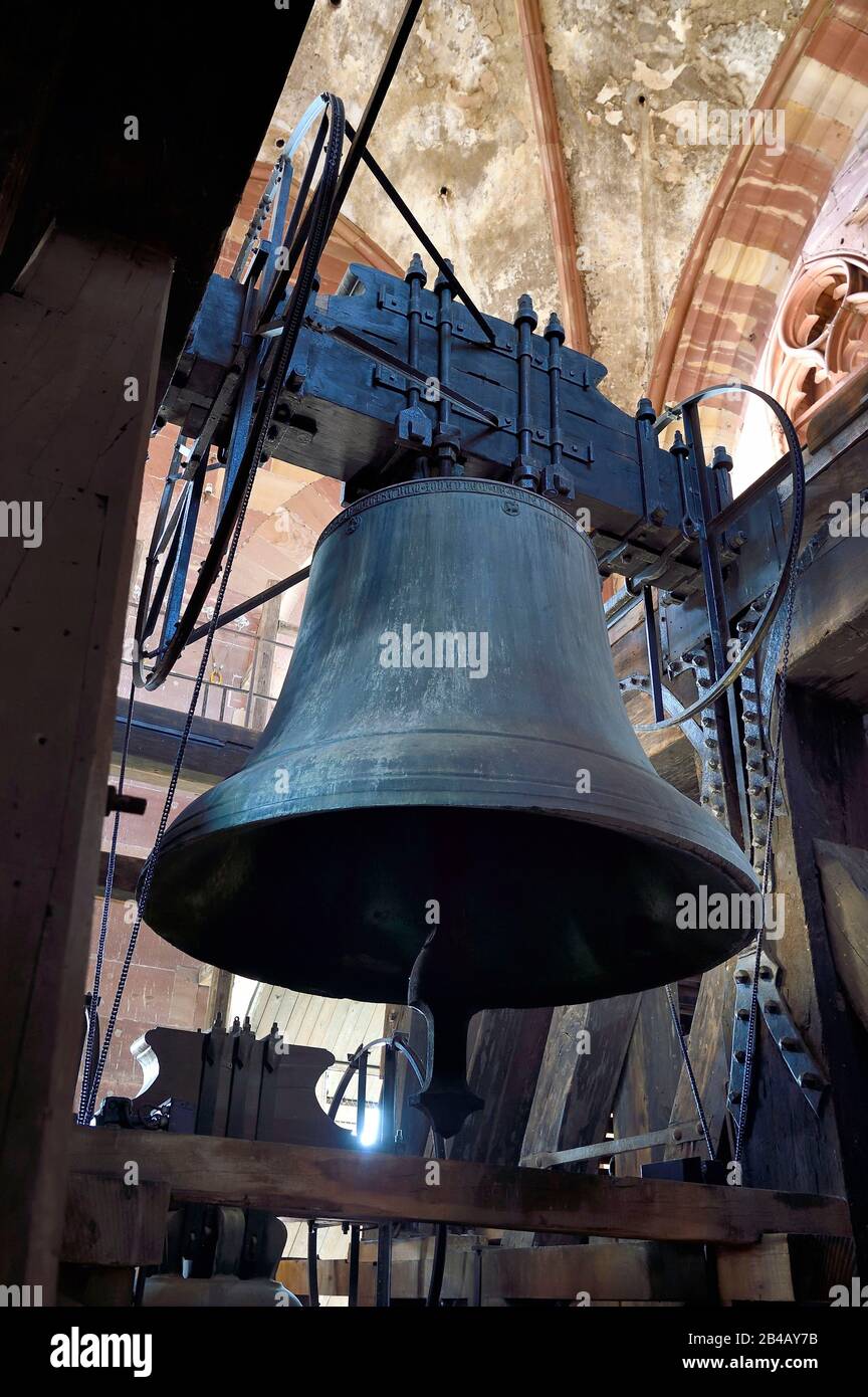Cloche de bourdon Banque d'image et photos - Alamy