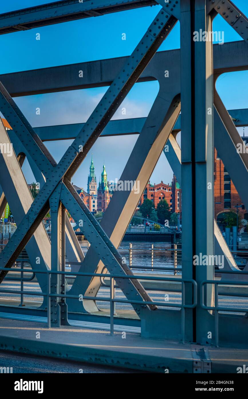 Magdeburger brucke Banque de photographies et d’images à haute ...