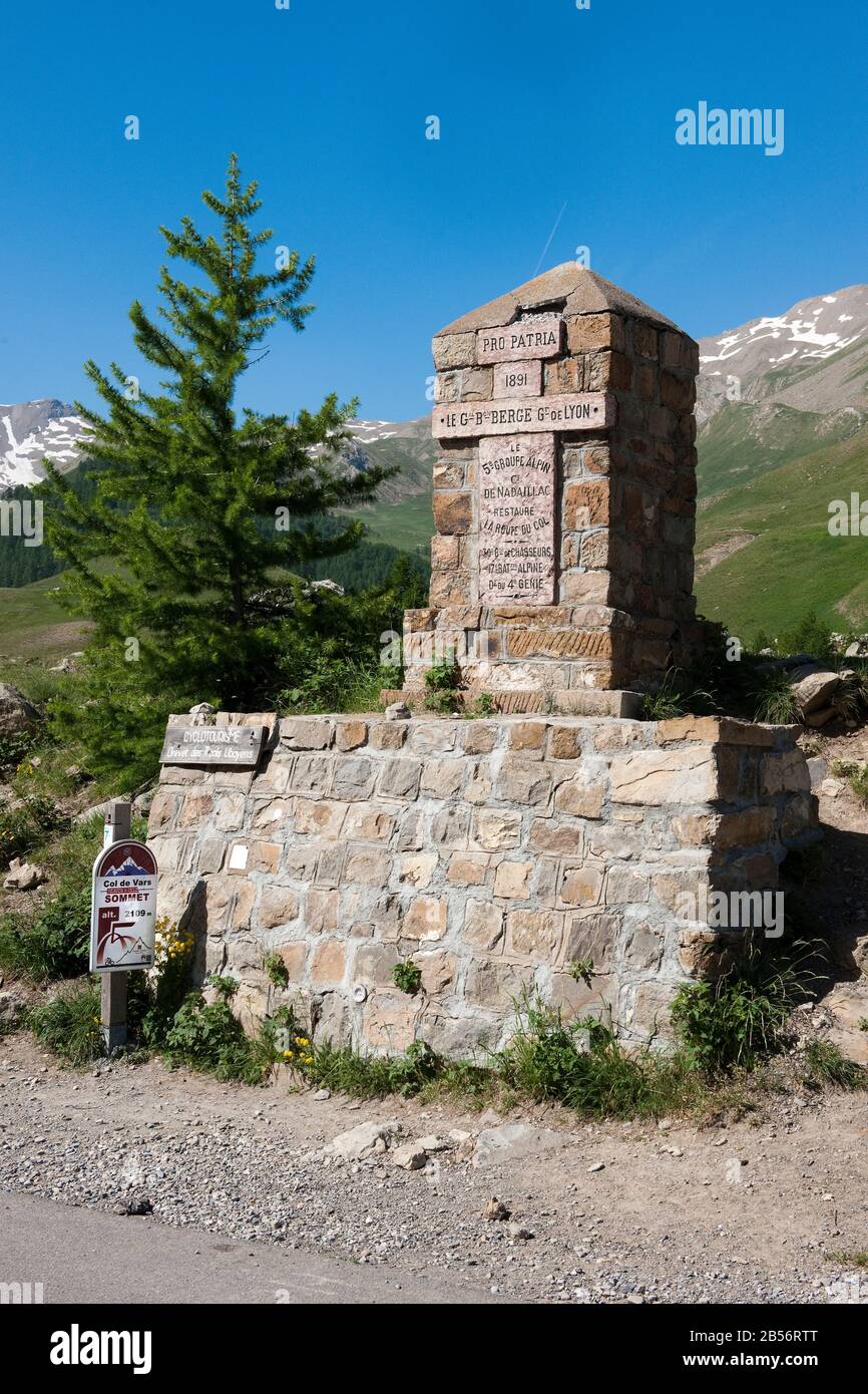 Col de vars Banque de photographies et d’images à haute résolution - Alamy
