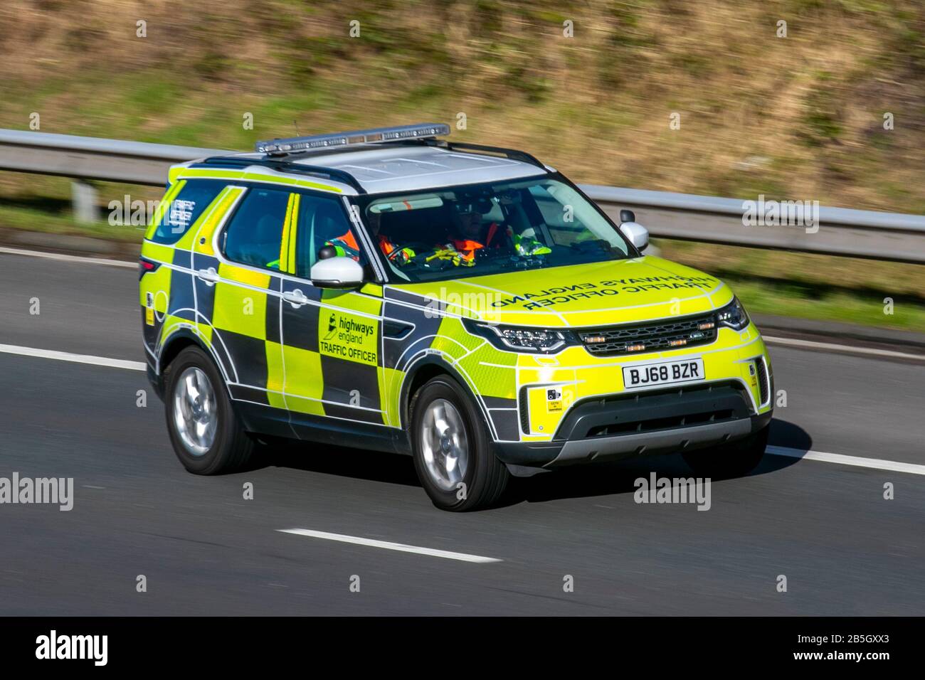 Agents de la circulation sur les autoroutes angleterre Banque de ...