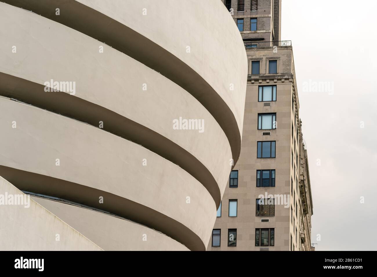 Spiral ramp at guggenheim museum Banque de photographies et d’images à ...