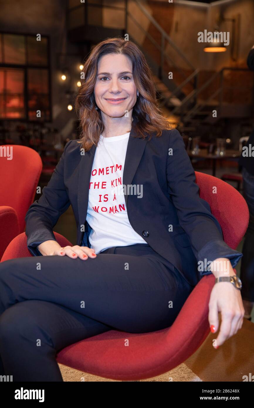 Schauspielerin prominenz hecke Banque de photographies et d’images à ...