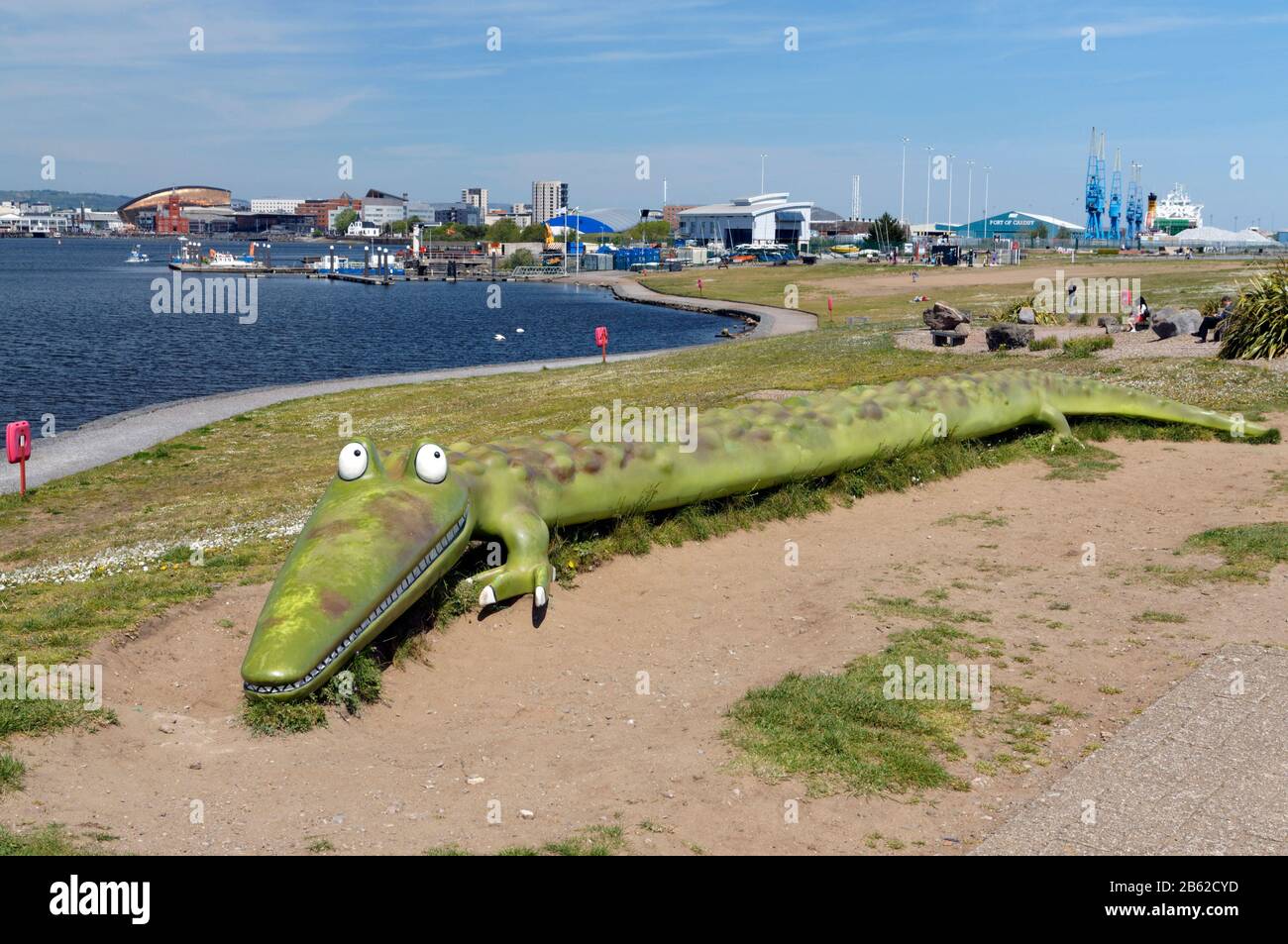 L'énorme crocodile du livre de Roald Dahl du même nom, Cardiff Bay ...