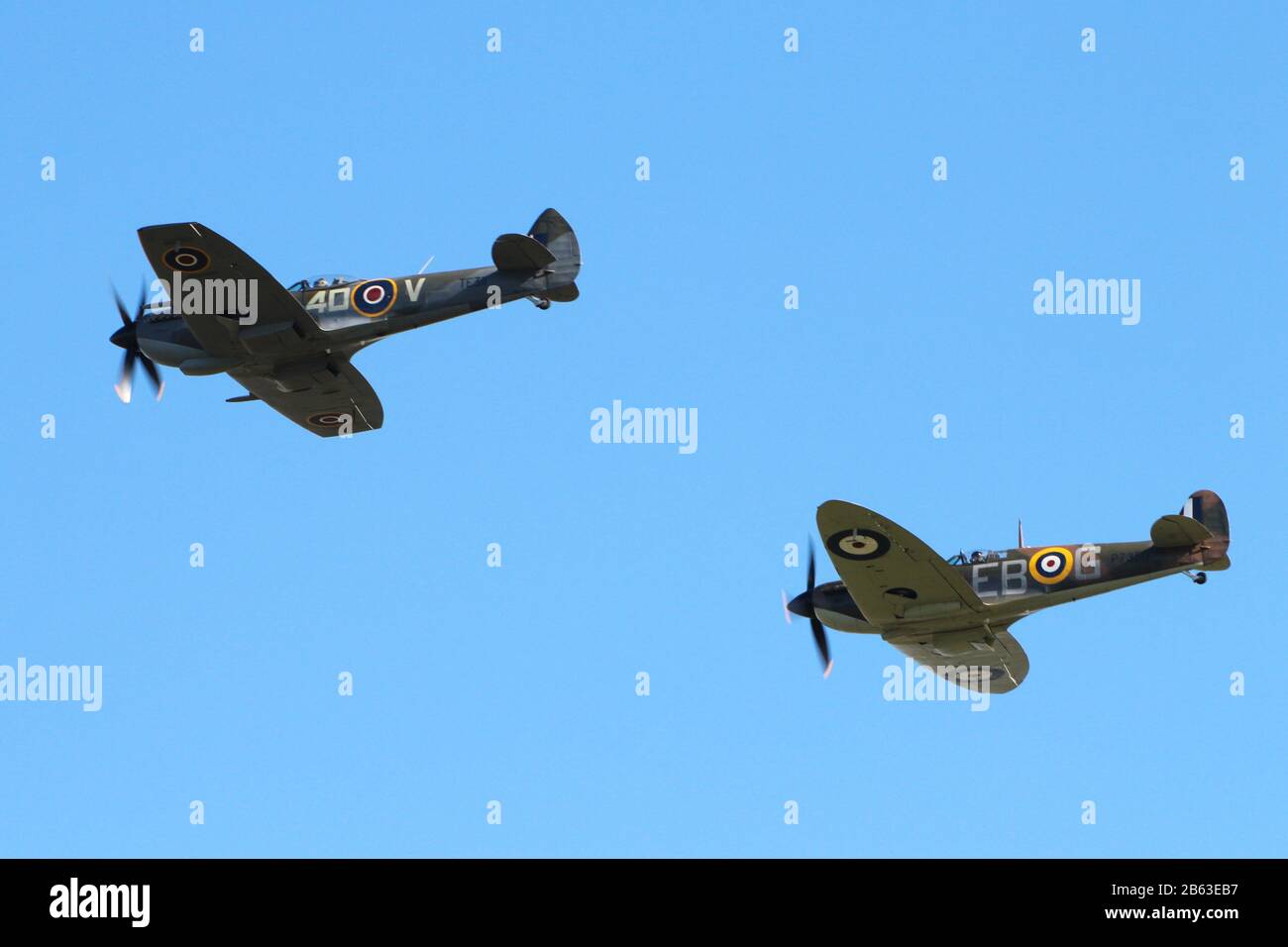 Supermarine spitfire lf16e Banque de photographies et d’images à haute ...