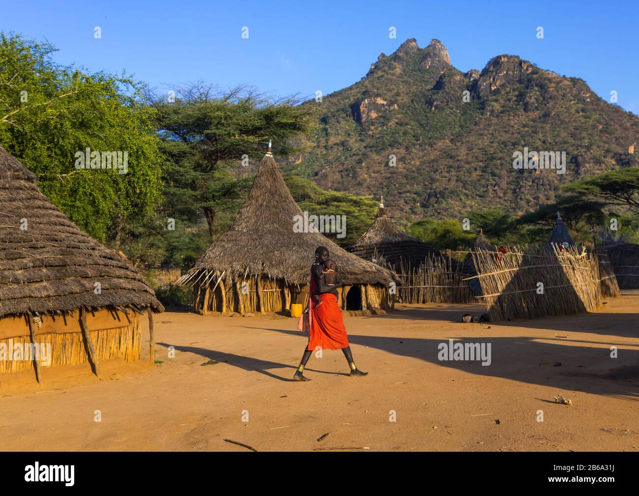 Maisons traditionnelles sud africaines Banque de photographies et d’images à haute résolution ...