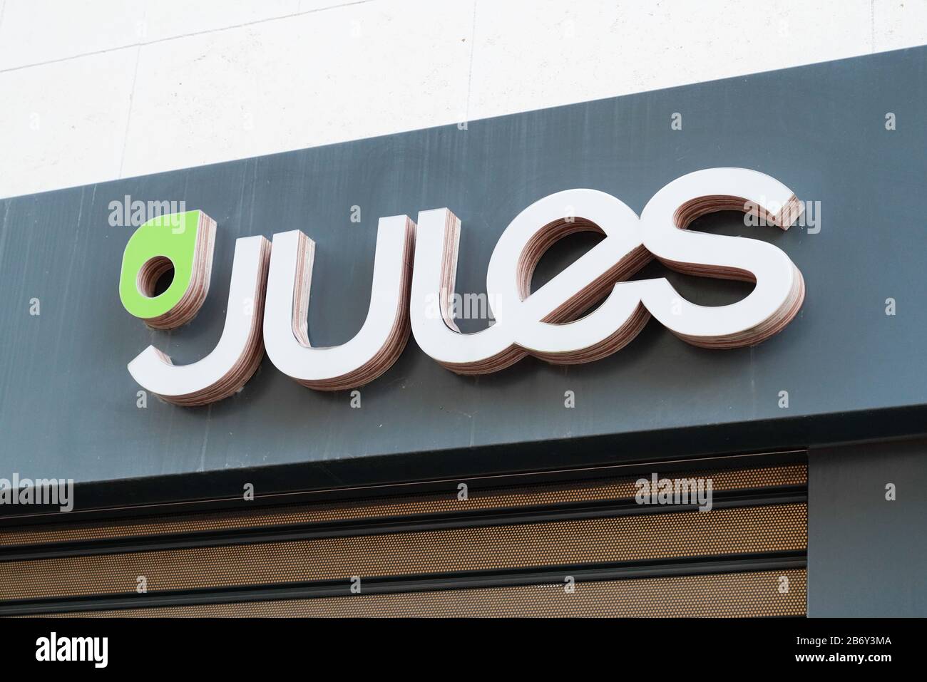Jules logo Banque de photographies et d’images à haute résolution - Alamy