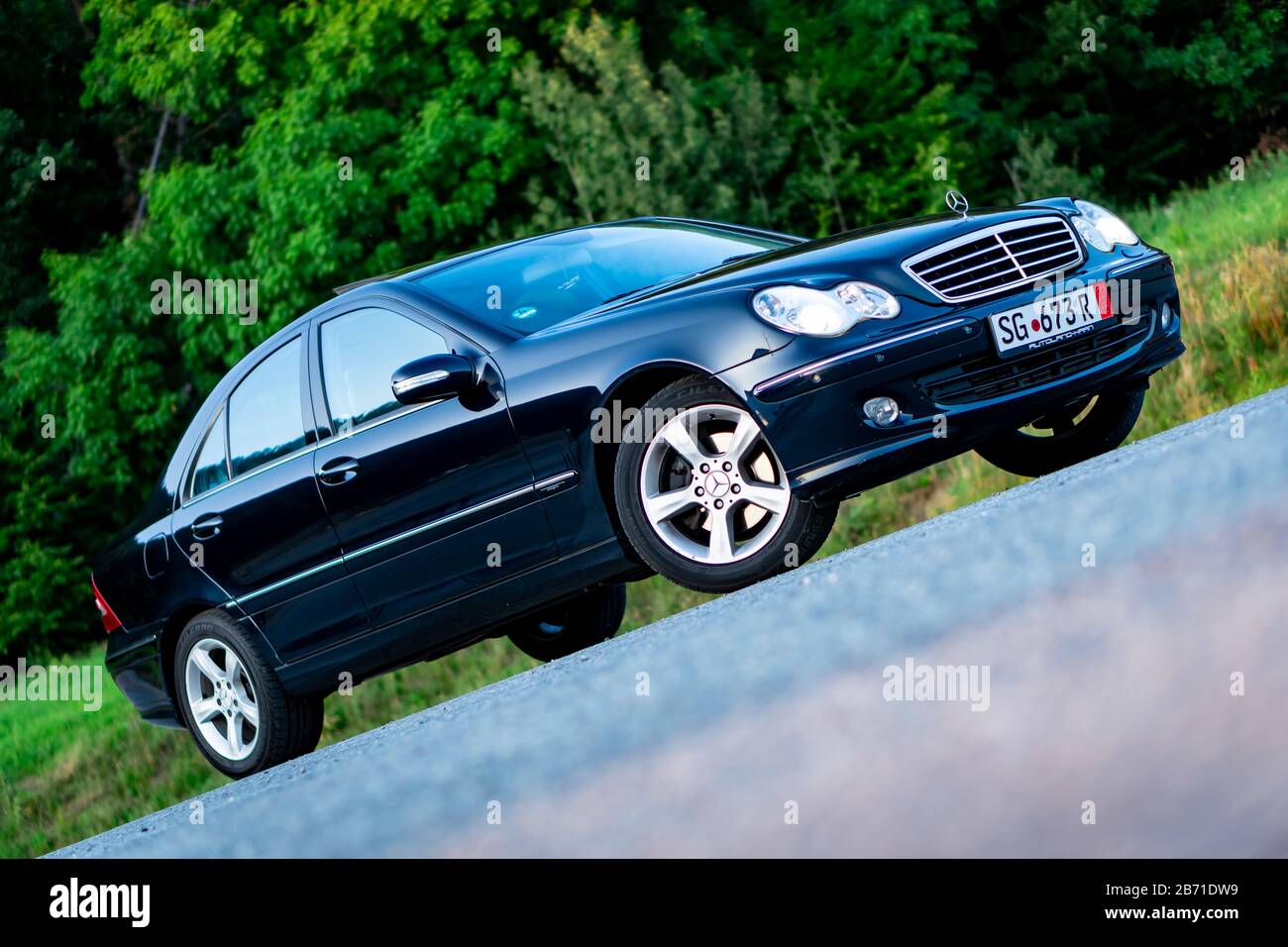 Mercedes classe c 2005 Banque de photographies et d’images à haute ...