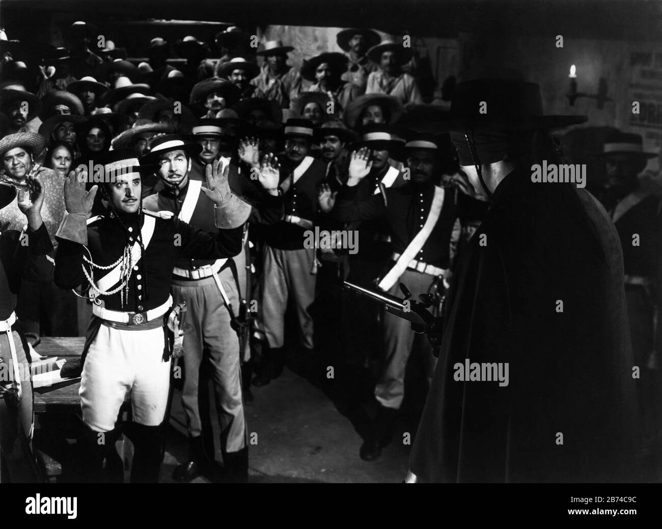 Basil RATHBONE comme capitaine Esteban Pasquale et PUISSANCE TYRONE ...