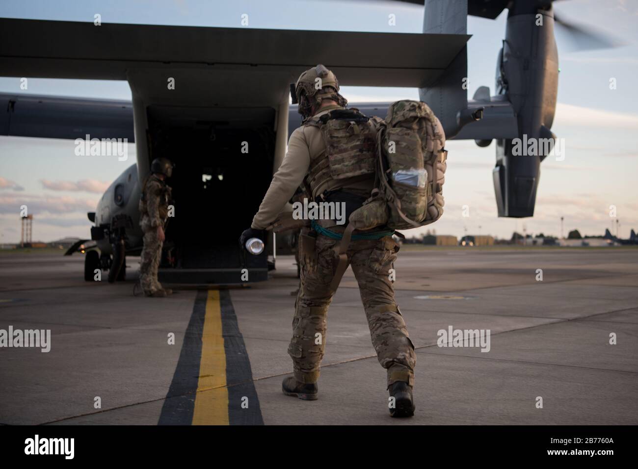 352nd special operations wing Banque de photographies et d’images à ...