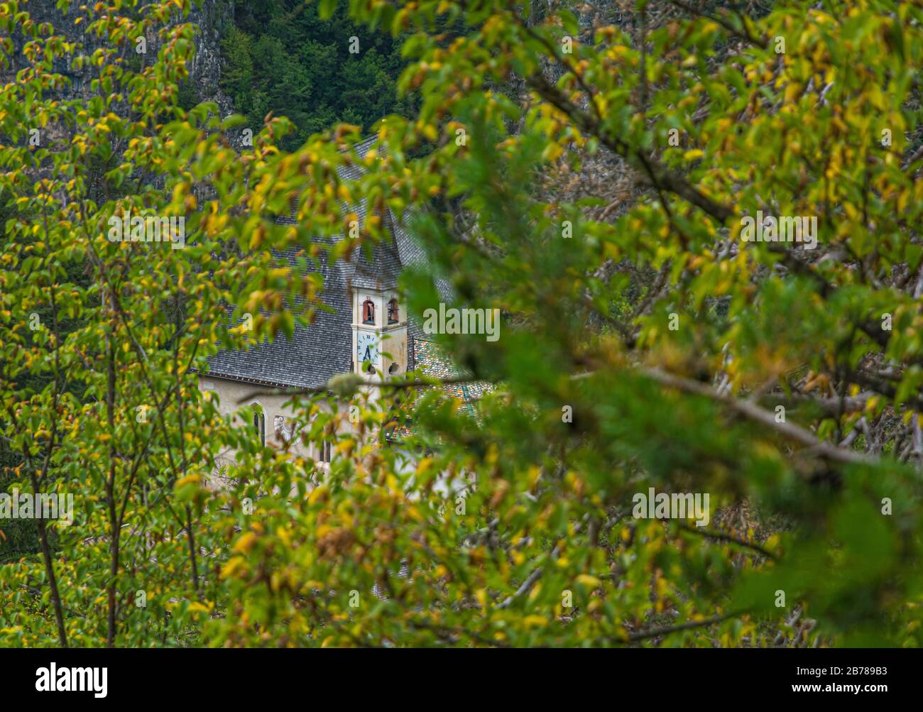 Ermitage de san romedio Banque de photographies et d’images à haute ...