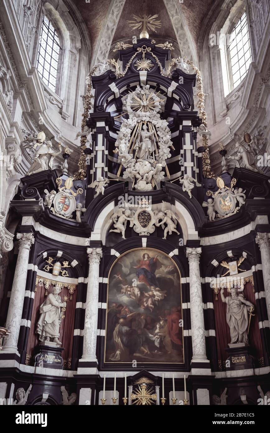 Saint servais Banque de photographies et d’images à haute résolution ...