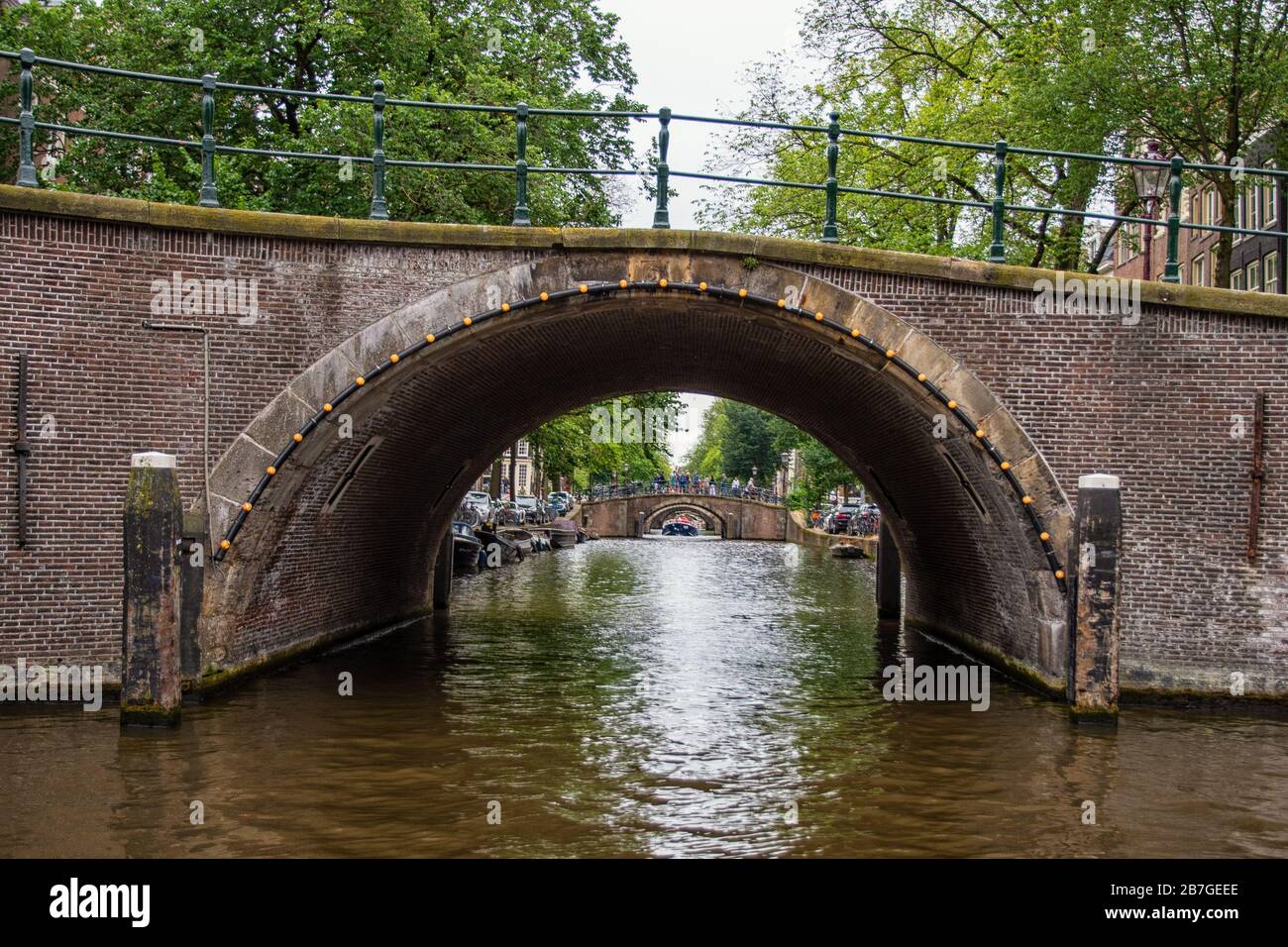 Pont de 15 ponts Banque de photographies et d’images à haute résolution ...