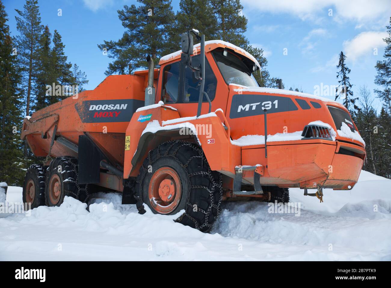 Chariot à vidage Doosan Moxy MT 31 Photo Stock - Alamy