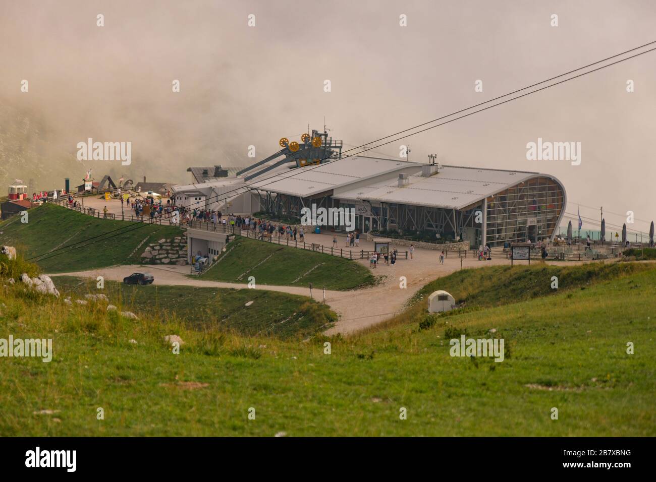 Funivia cable car malcesine lake garda Banque de photographies et d ...