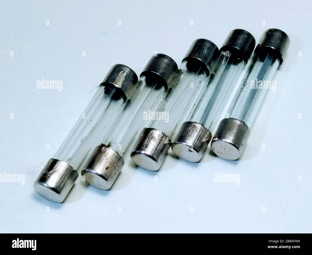 Fusibles électriques Banque de photographies et d’images à haute ...