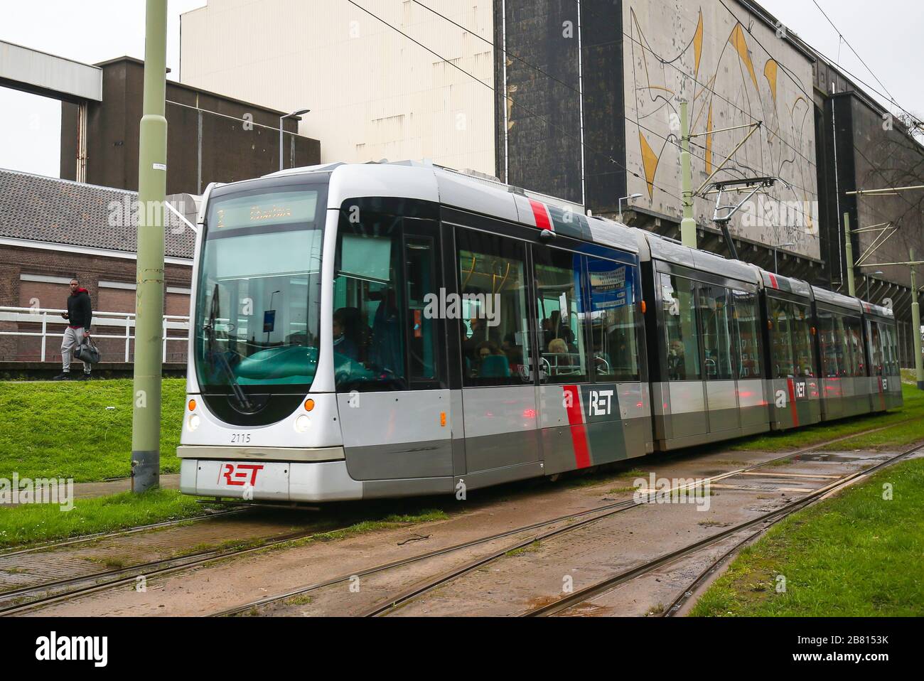 Ret rotterdam tram Banque de photographies et d’images à haute ...
