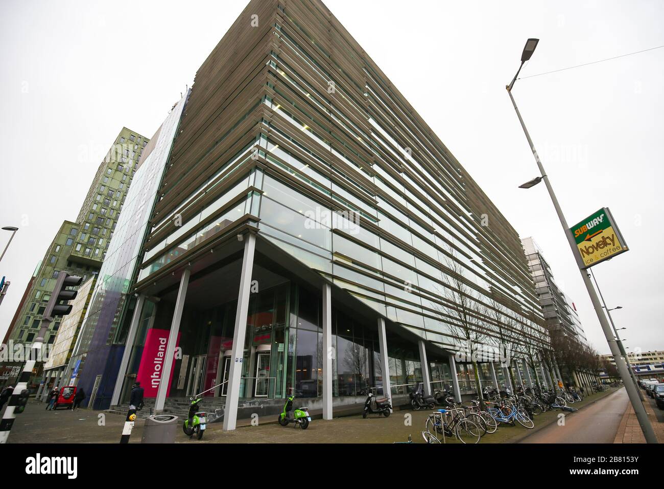 Hogeschool rotterdam Banque de photographies et d’images à haute ...