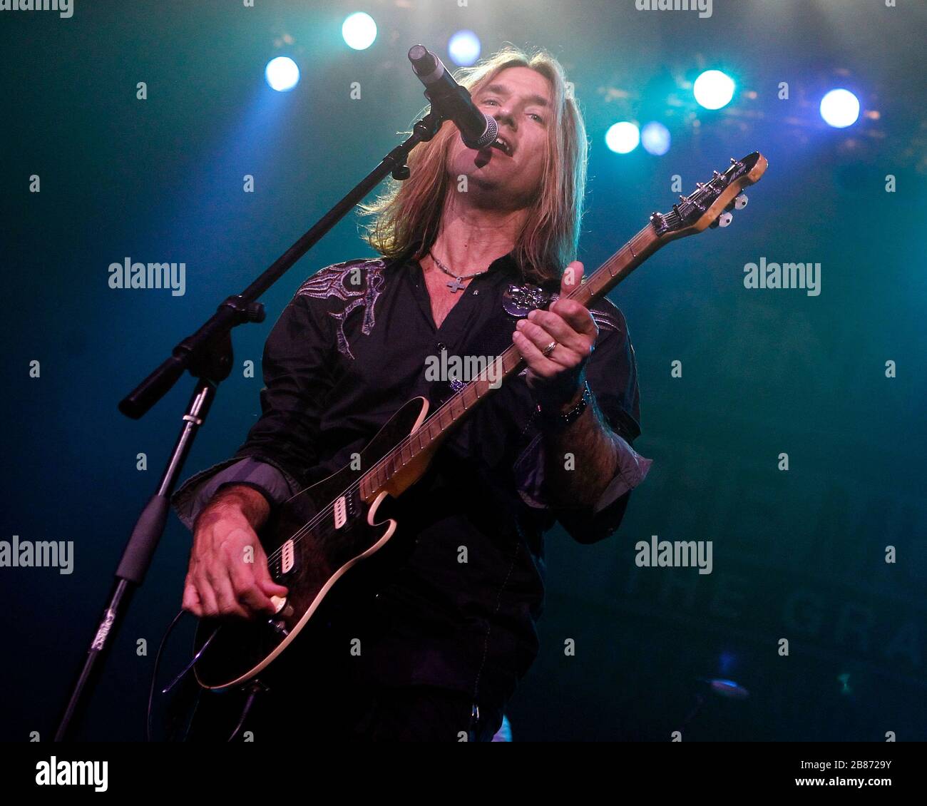 Dennis deyoung Banque de photographies et d’images à haute résolution ...