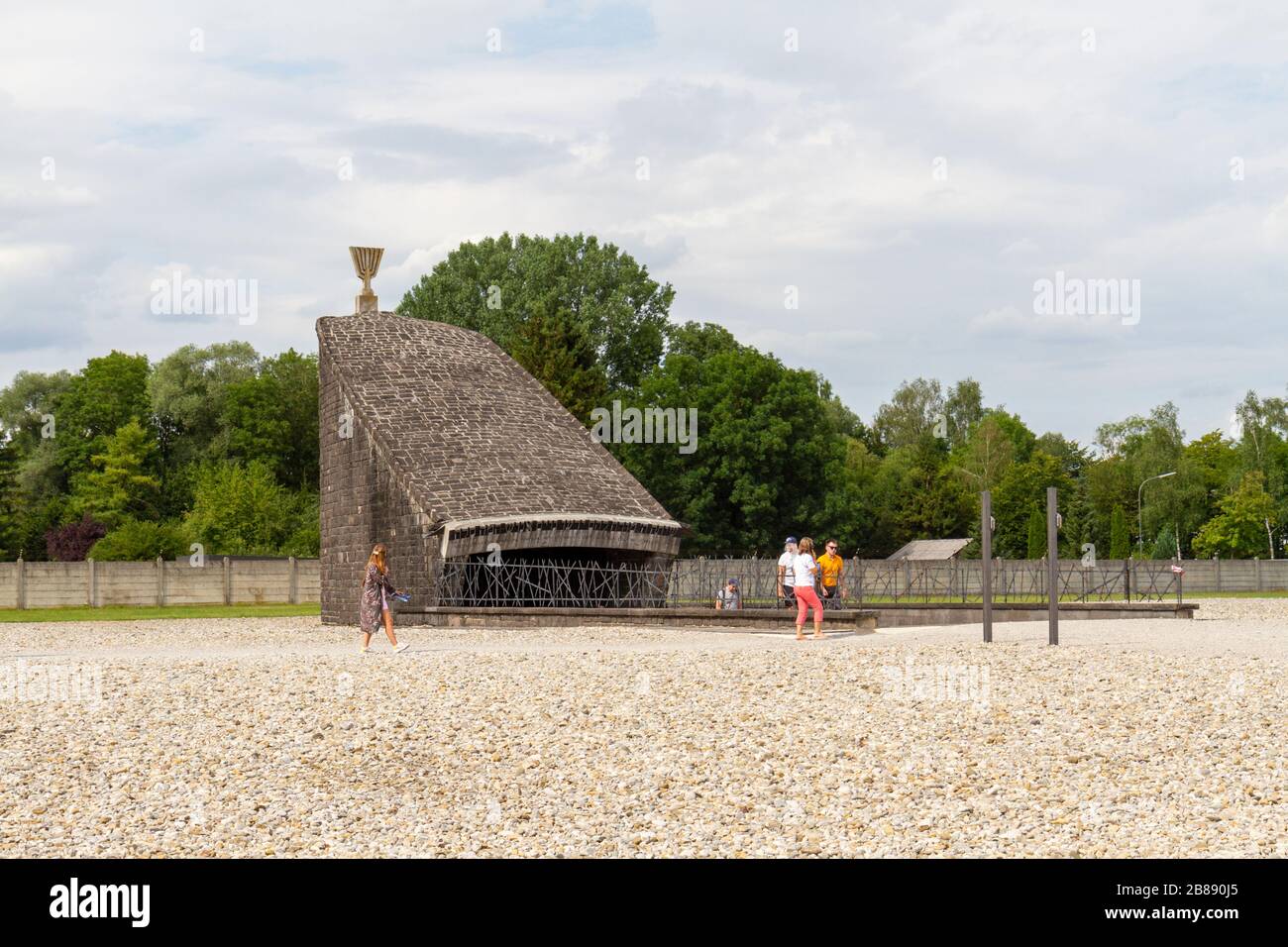 Le mémorial juif de l'ancien camp allemand nazi de concentration de ...