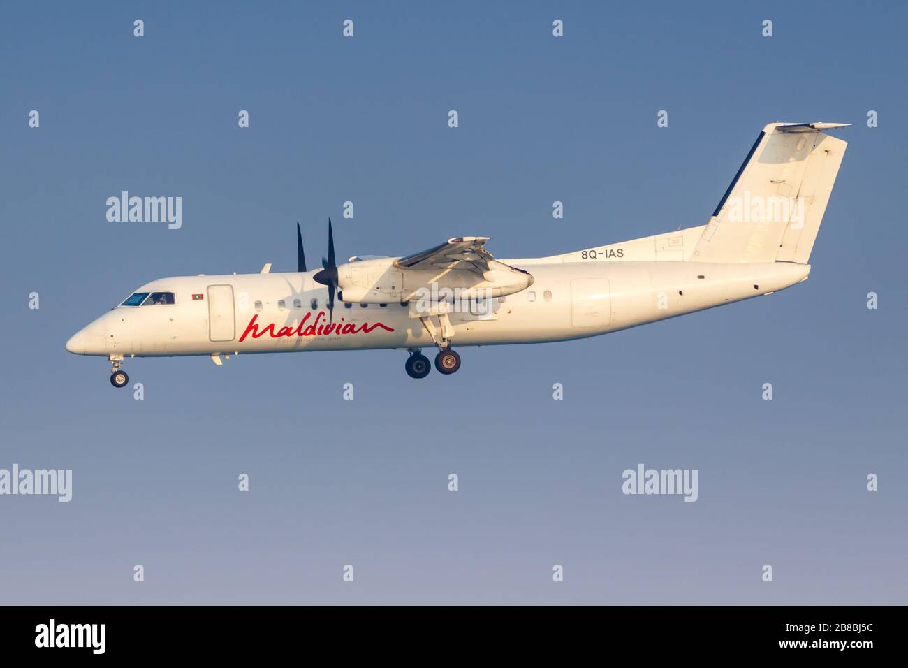 Dash 8 q300 Banque de photographies et d’images à haute résolution - Alamy