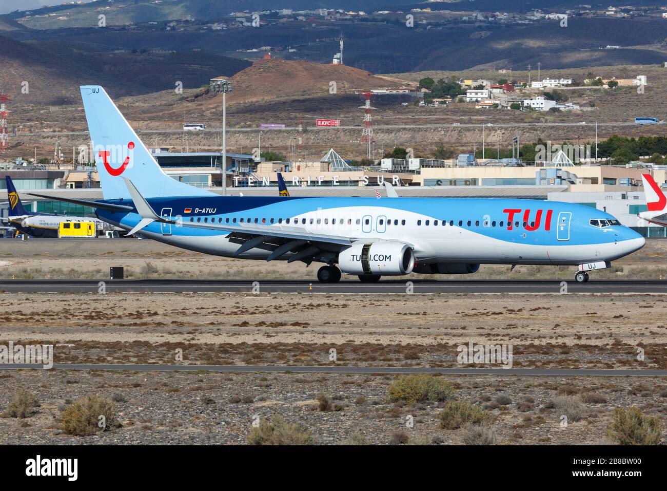 Tui boeing 737 800 Banque de photographies et d’images à haute ...