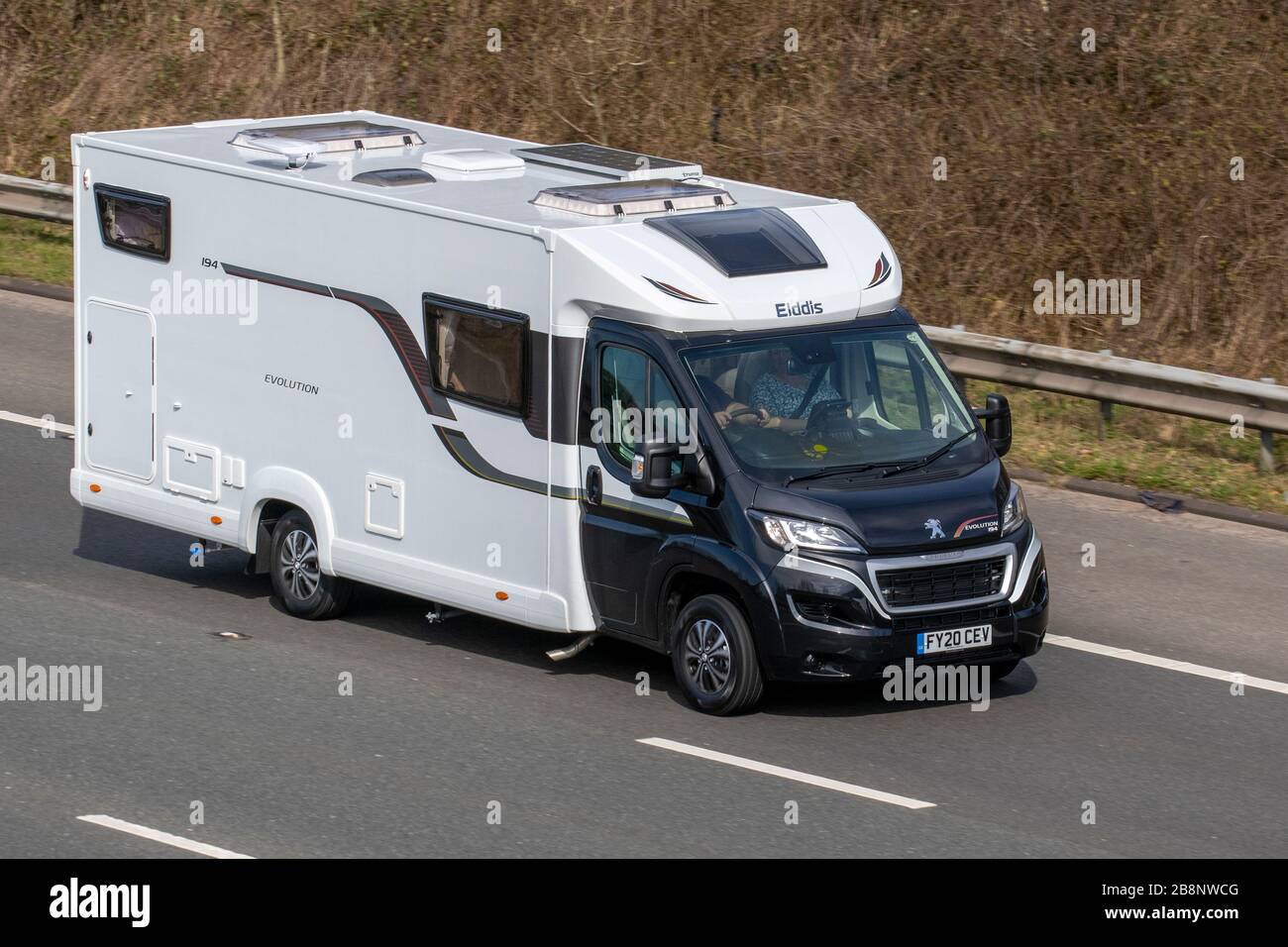Peugeot Elddis Autoquest Evolution; Touring Caravan et Motorhomes ...