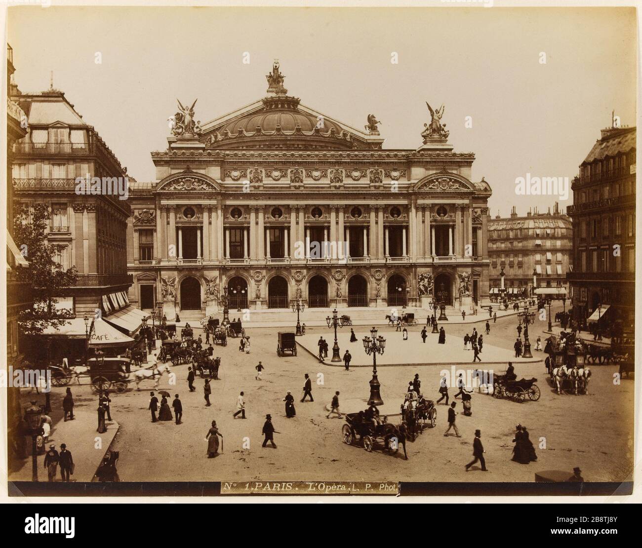 Paris 9eme arrondissement Banque de photographies et d’images à haute ...