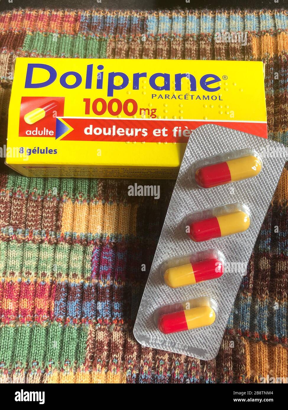 Antalgique paracetamol Banque de photographies et d’images à haute ...