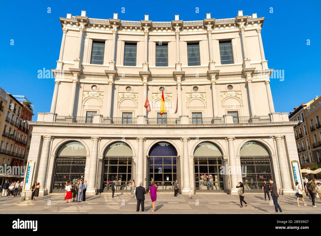 Teatro real Banque de photographies et d’images à haute résolution - Alamy