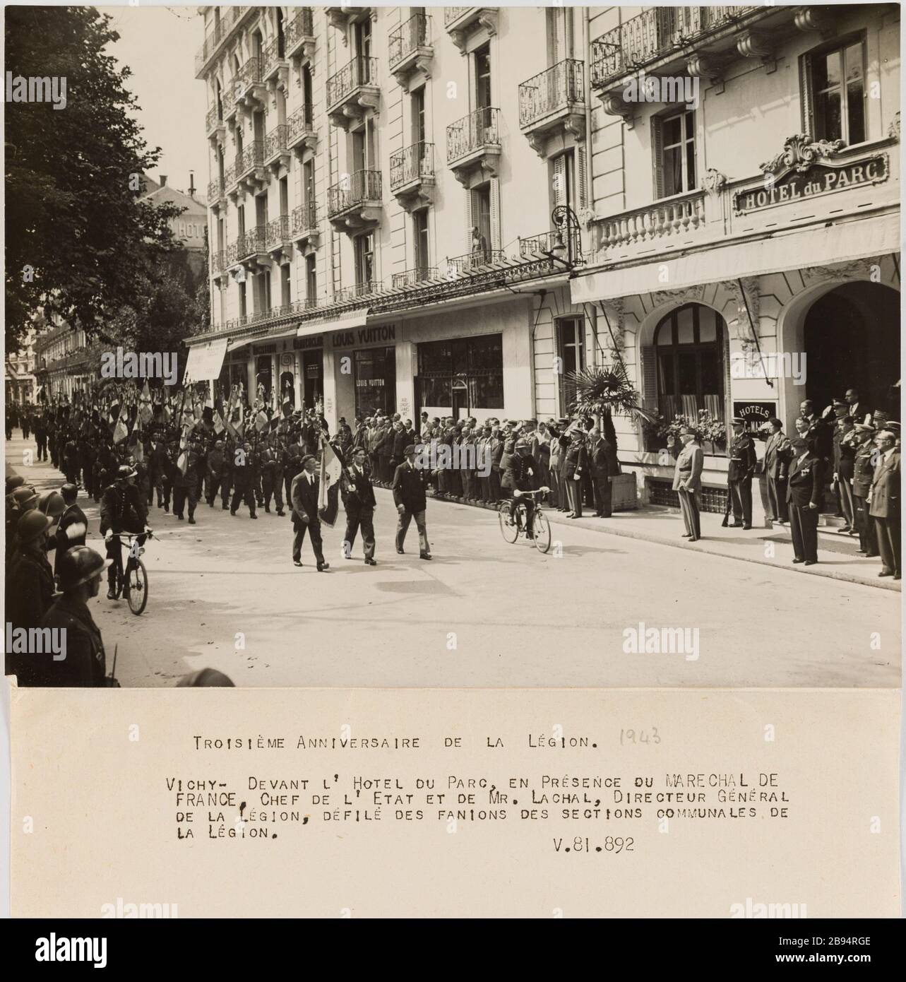 Vichy propaganda in france Banque de photographies et d’images à haute ...