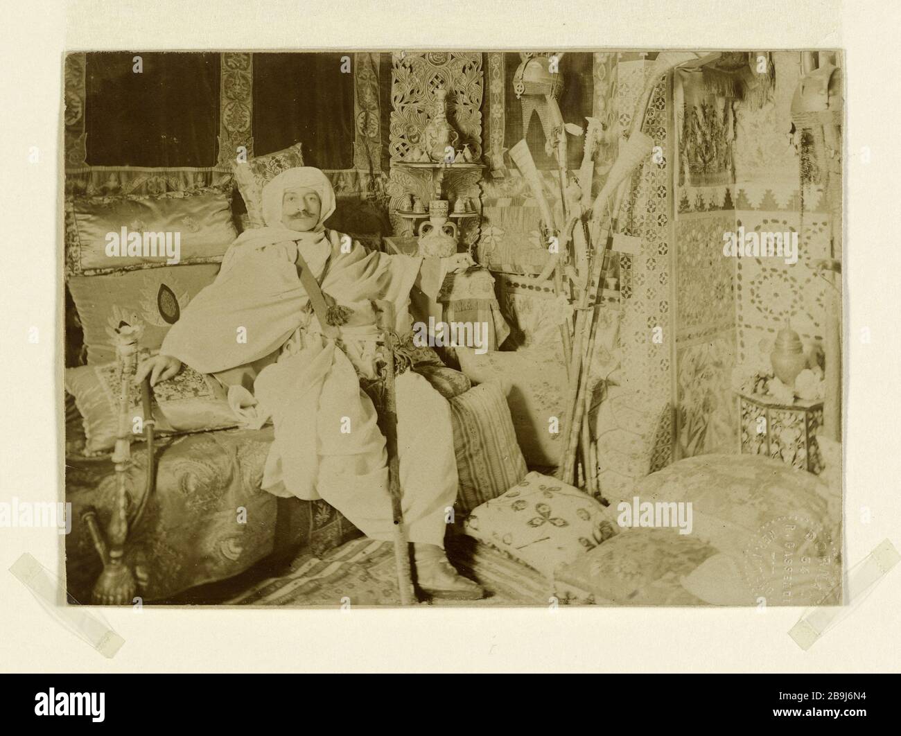 PORTRAIT DE JULIEN VIAUD dit PIERRE LOTI Portrait de Julien Viaud dit ...