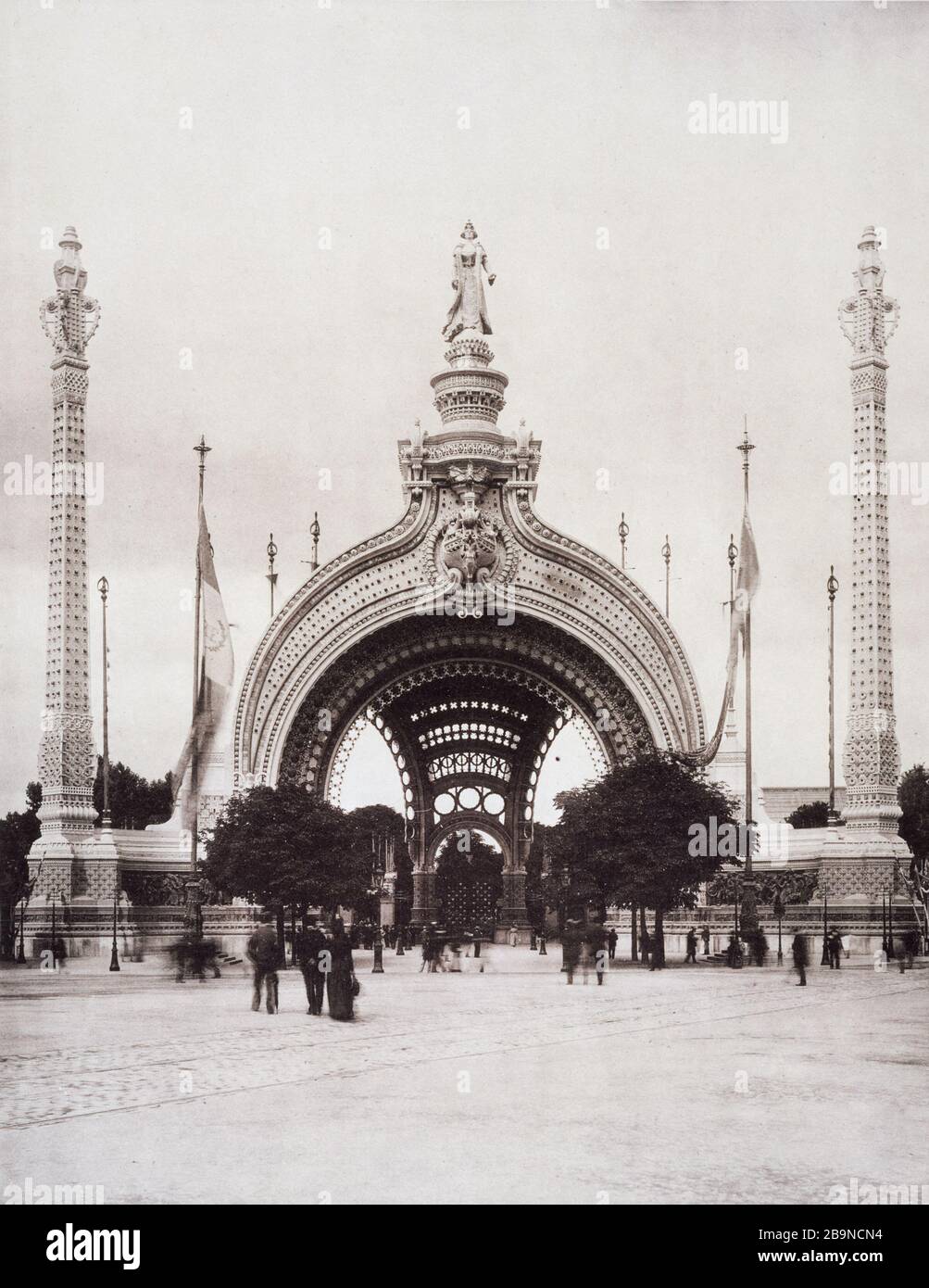 ARCHITECTURE DANS LE MONDE EXPO 1900: LA PORTE MONUMENTALE 'l ...