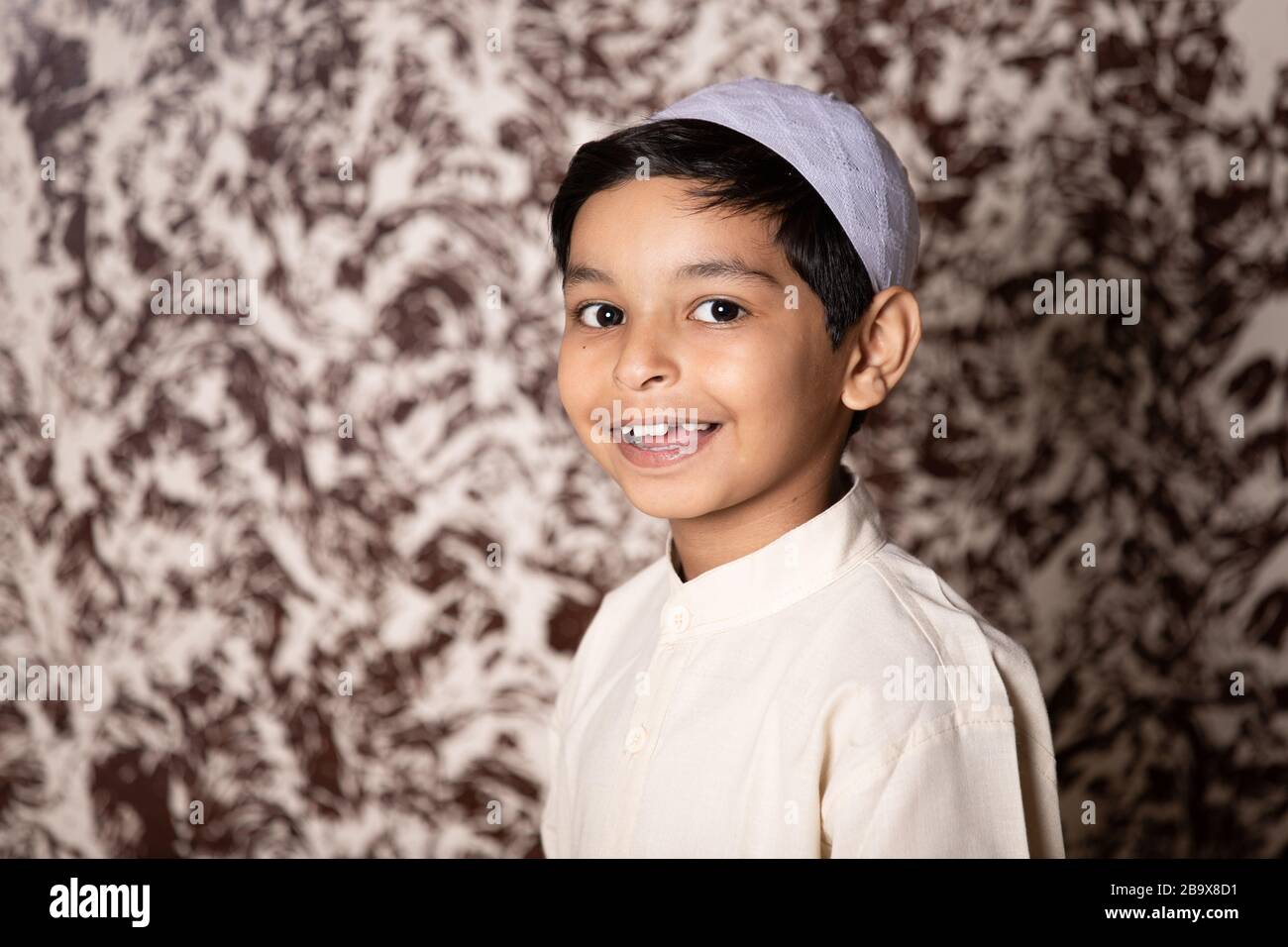 Muslim child Banque de photographies et d’images à haute résolution - Alamy