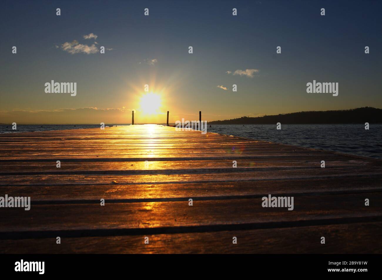 Alba lago Banque de photographies et d’images à haute résolution - Alamy