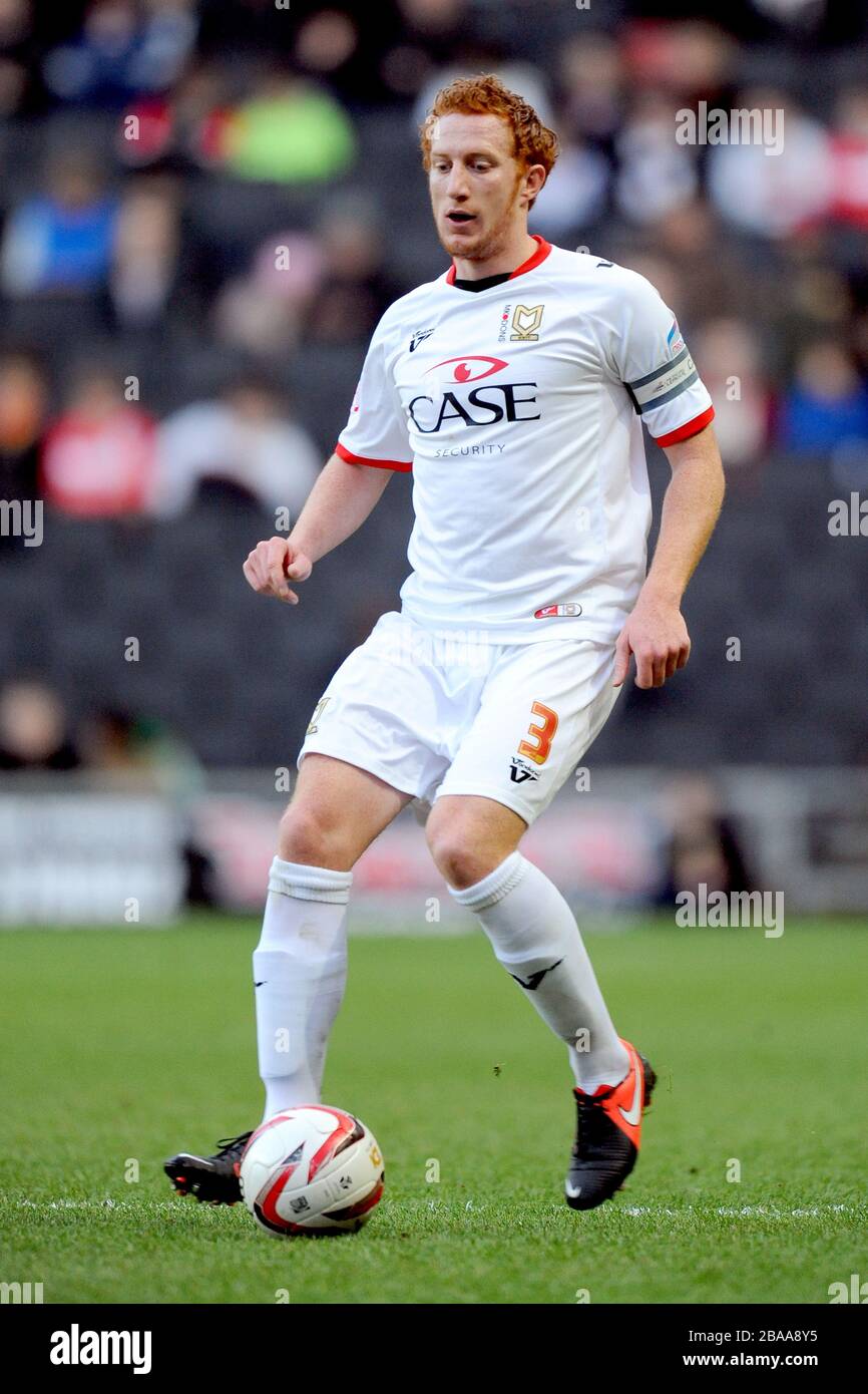 Doyen lewington football Banque de photographies et d’images à haute ...