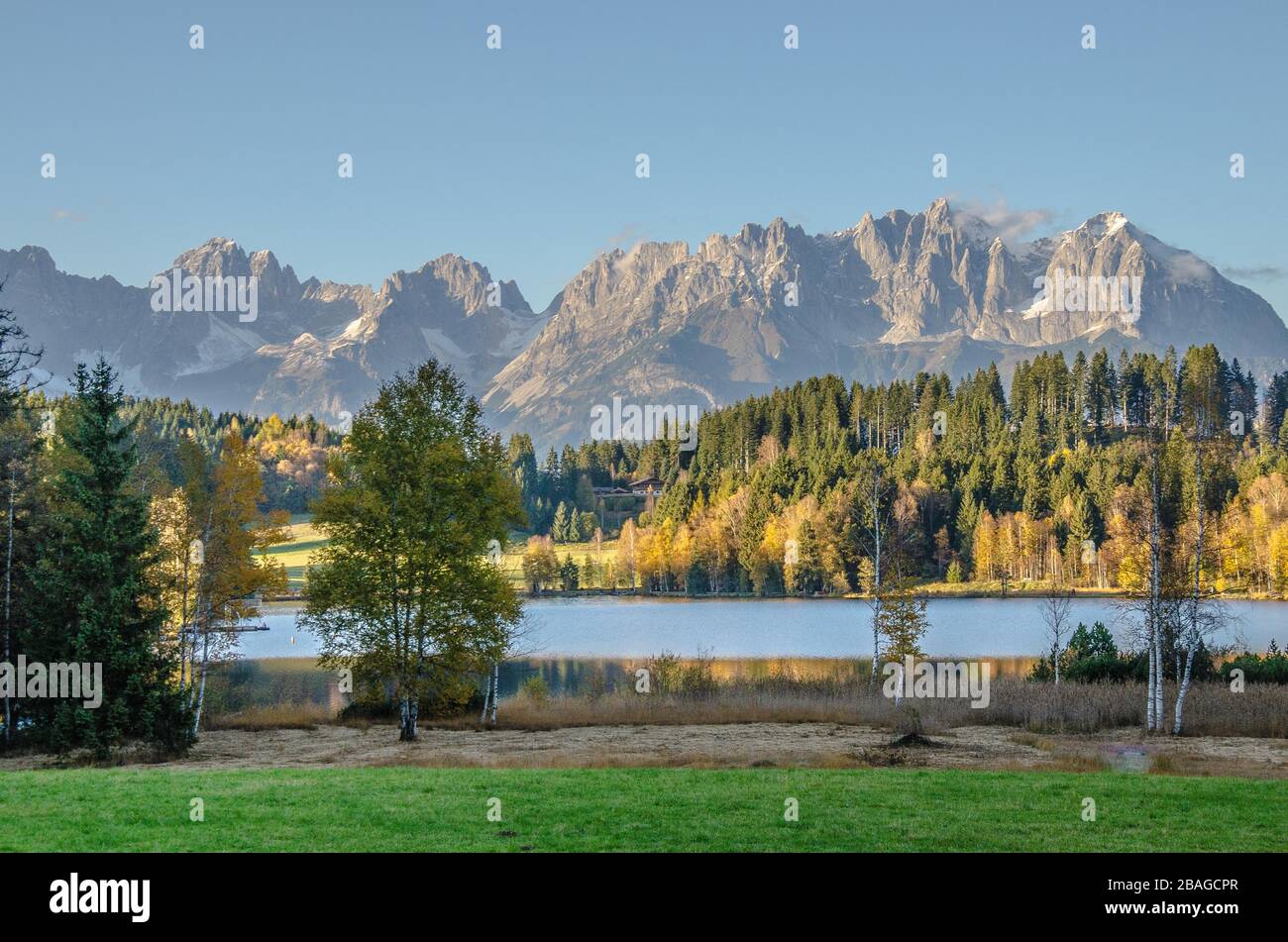 Lac de marais le plus chaud du tirol Banque de photographies et d ...