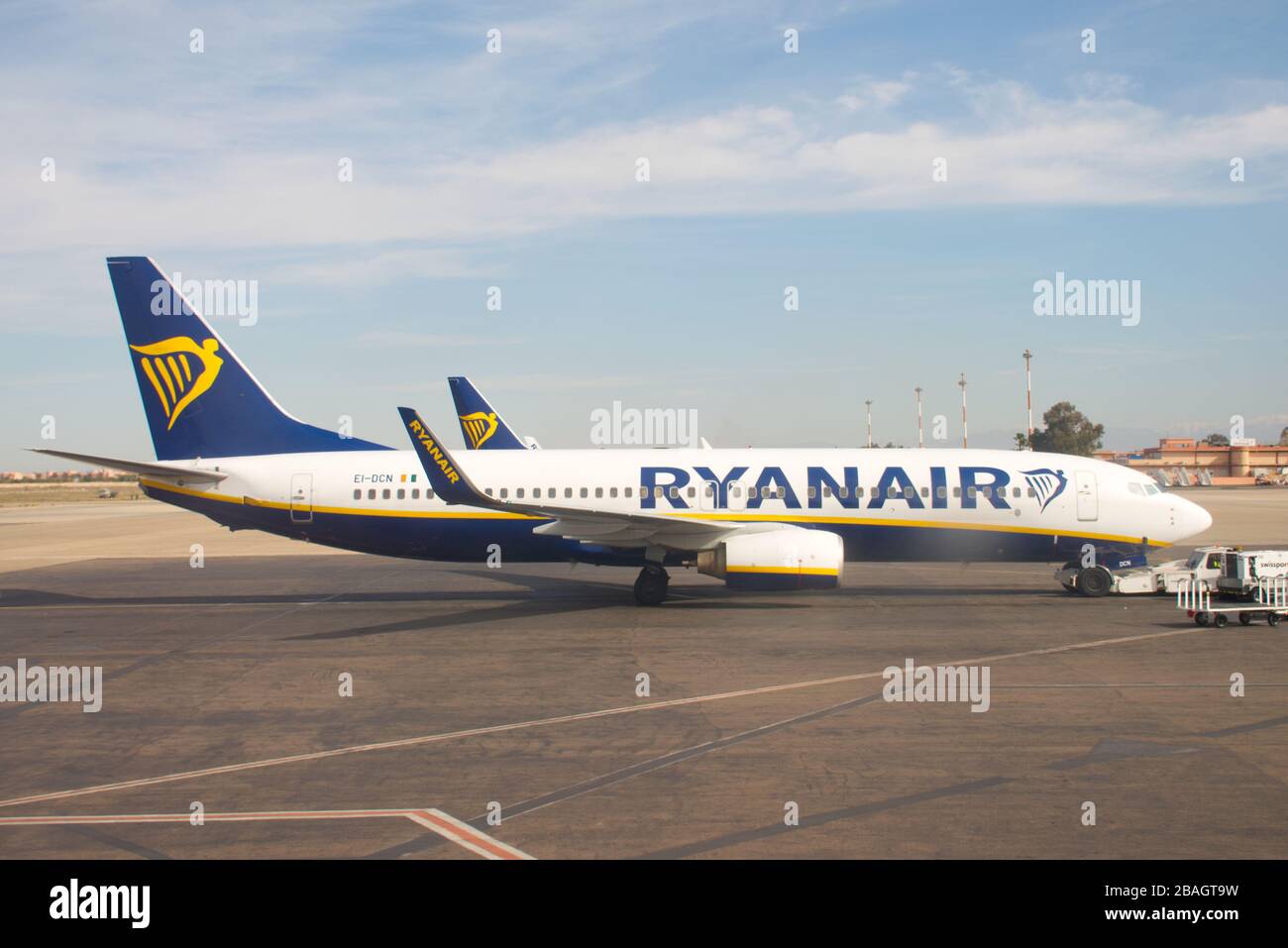 Logo ryanair sur l'aile Banque de photographies et d’images à haute ...