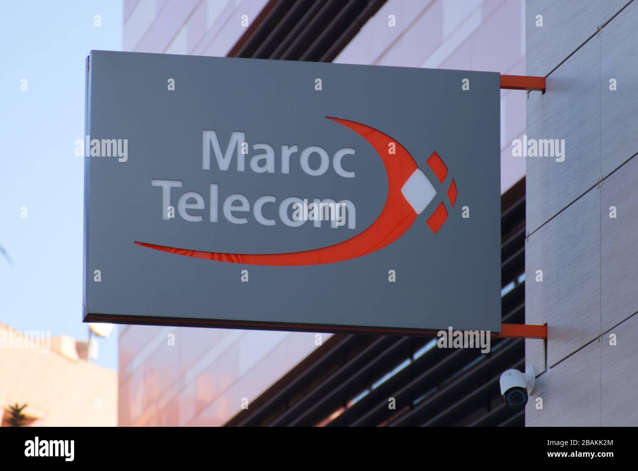 Le logo de Maroc Telecom. Maroc Telecom est la principale société de ...