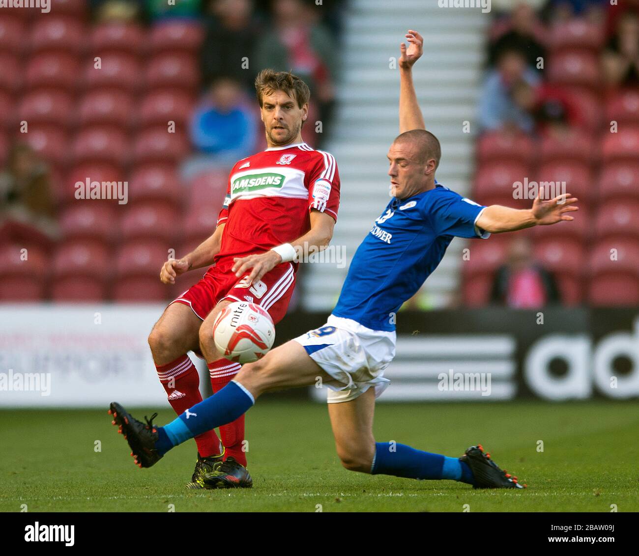 Sport football action jonathan woodgate Banque de photographies et d ...