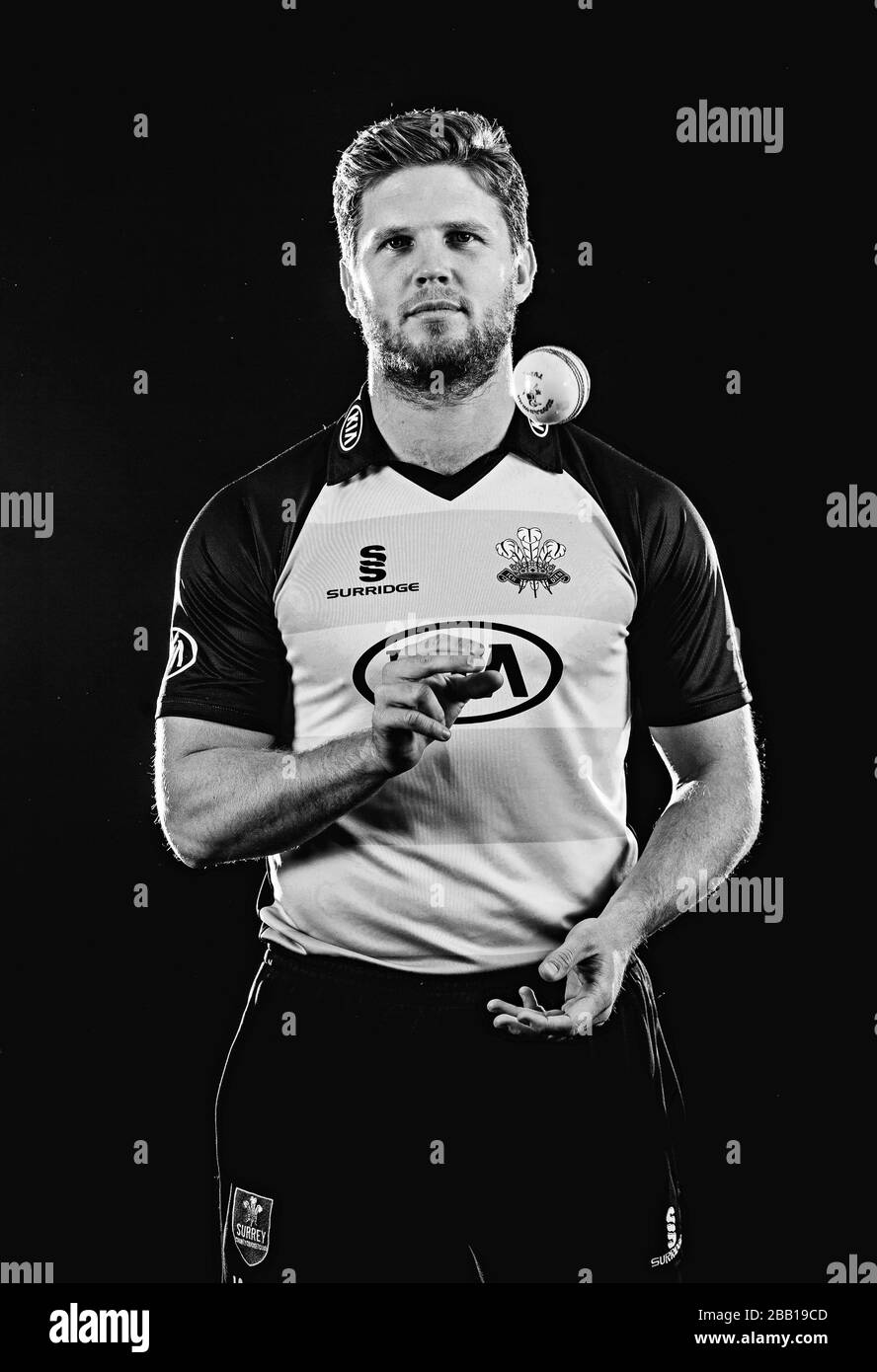 Ccc cricket demi longueur Banque d'images noir et blanc - Alamy