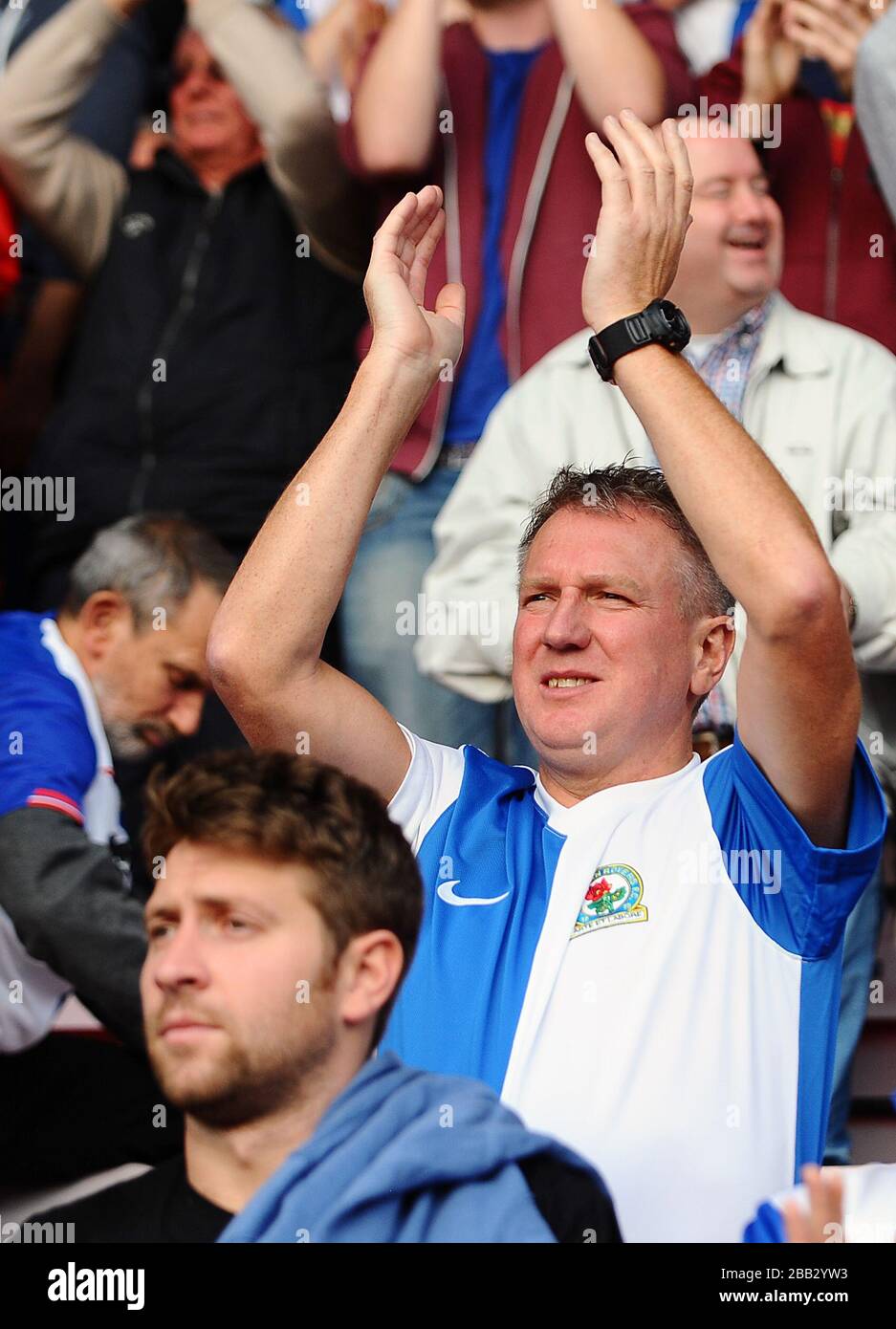 Blackburn rovers fans dans les stands Banque de photographies et d ...