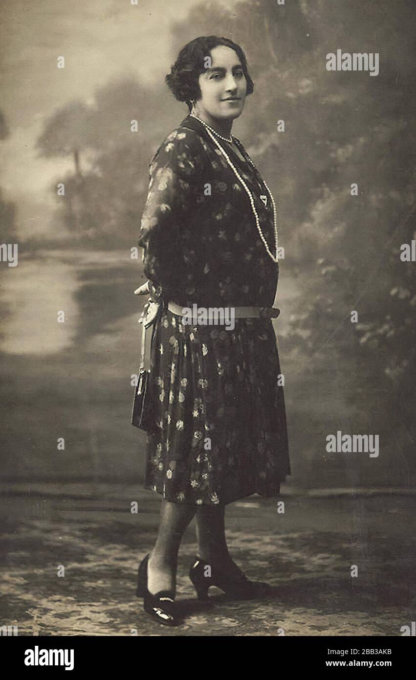 Angela ruiz Banque de photographies et d’images à haute résolution - Alamy