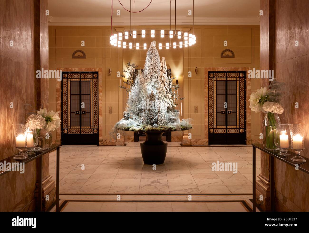 Couloir de luxe Banque de photographies et d’images à haute résolution - Alamy